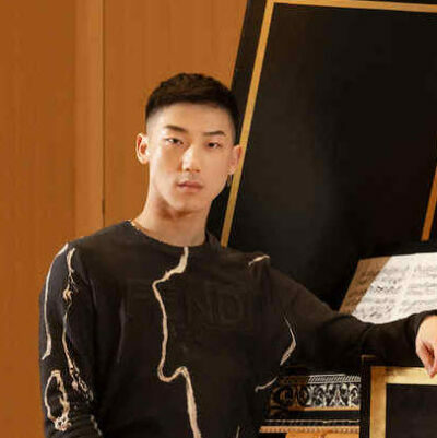 Early to Rise: Multi-instrumentalist Peter Lim » Early Music America