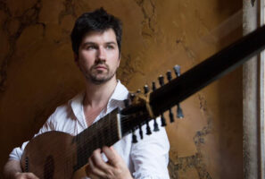 The Unmistakable Sound of Thomas Dunford » Early Music America